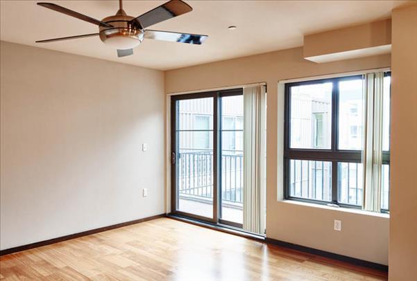 Moda Apartments, Seattle WA - Walk Score